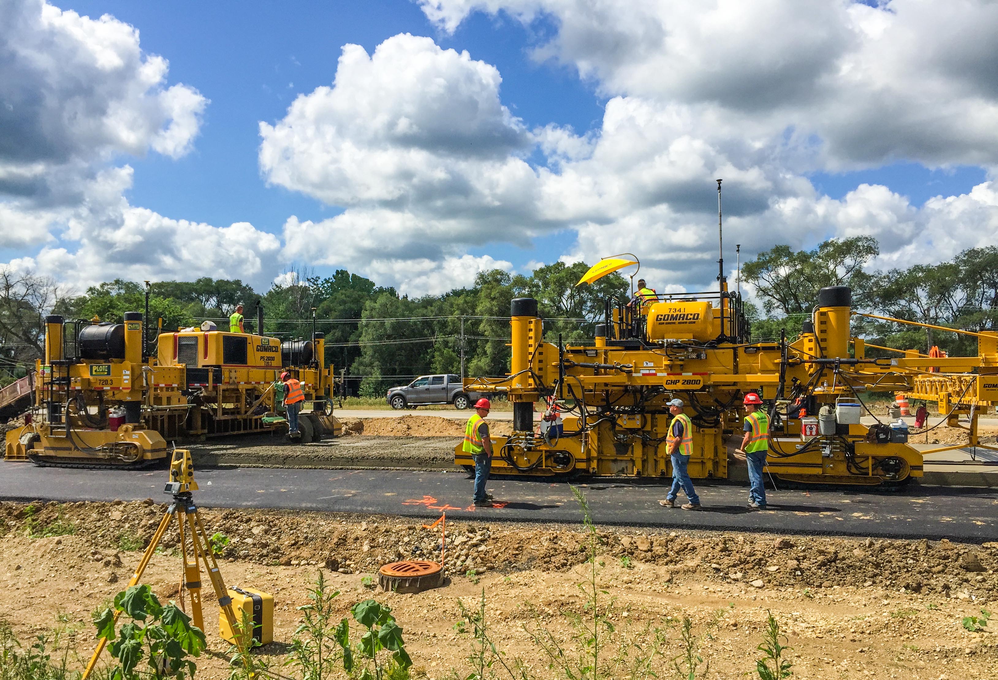 Topcon announces robotic-based system for concrete paving | Topcon ...